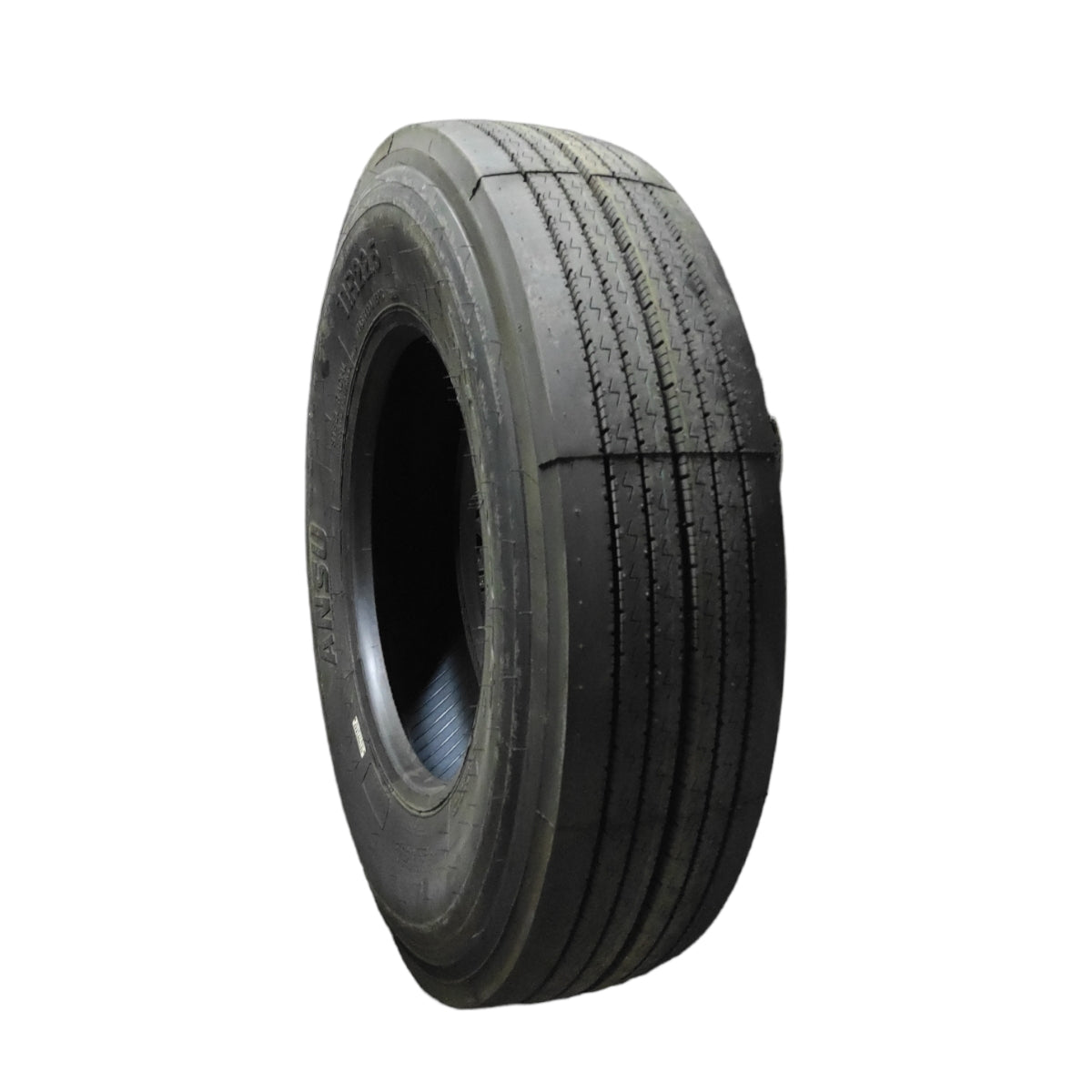 Neumático 11R22.5 Direccional BYS695G 16PR TL Ansu RACO Santiago – Raco ...